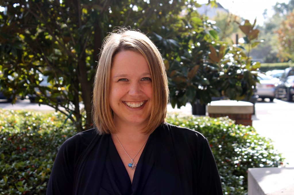 Two CCI Faculty Members Earn Promotions – News & Events