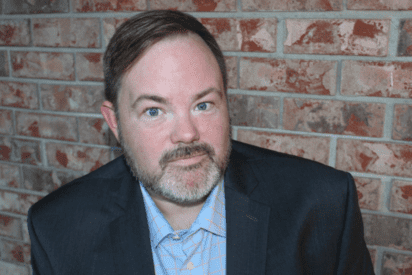 Dr. Richard Waters Joins the School of Communication – News & Events